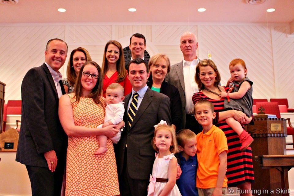 Tips for Hosting the perfect Family Gathering - Cookifi